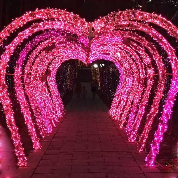 Quality Luxurious Solar IP65 LED Moon Lights for Indoor/Outdoor Halloween & Christmas Decorations Landscape Lighting 2-Year Warranty for sale