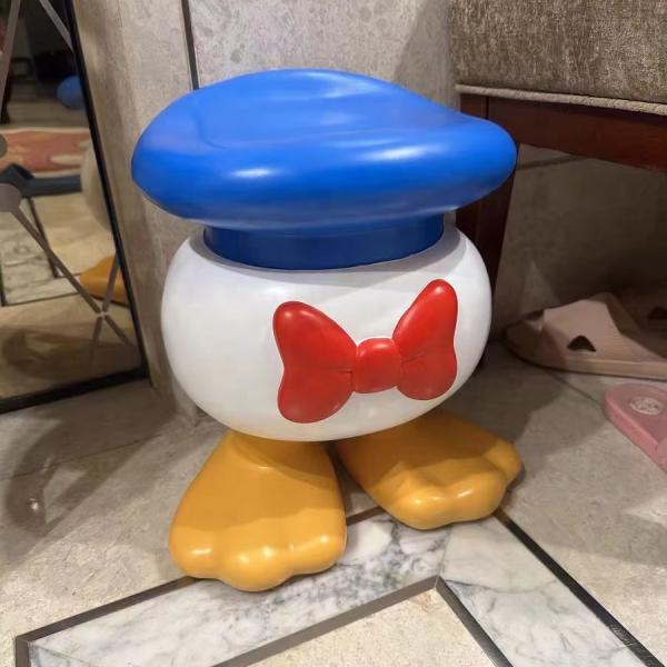 Quality Smiling Cartoon Character Resin Stool Playful Kids Room Furniture For Bedrooms Play Areas for sale