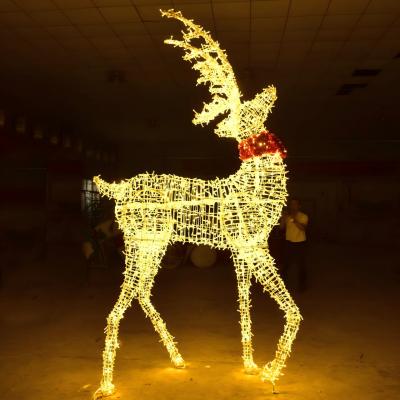 China Outdoor LED Reindeer Light Sculpture with IP65 Waterproof Thickened Wrought Iron Frame and Customizable Light Colors for sale