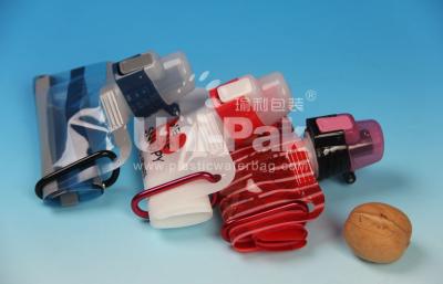 China BPA Free Beautiful Portable Vivid Design Promotional Foldable Water Bag for sale