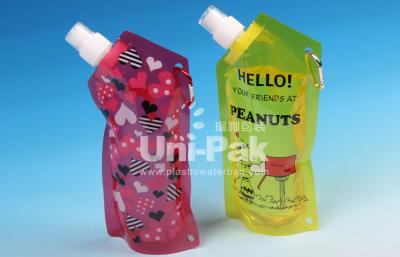 China 450Ml Stand Up Diswasher Safe Plastic Water Bag Stand Up Spout Pouch for sale