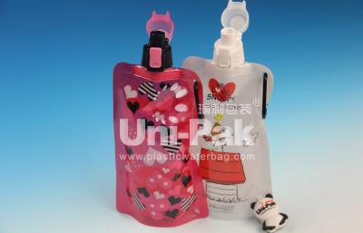 China Reusable BPA Free Foldable Water Bag , Anti-Bottle With Carabiner Hook for sale