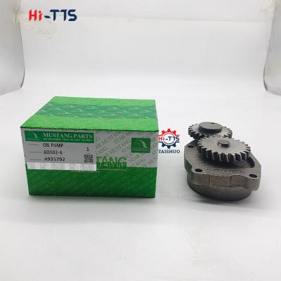 China 4935792 Bomba de óleo para motores a diesel 6D102-6 6D102 6BT 6BT5.9 à venda