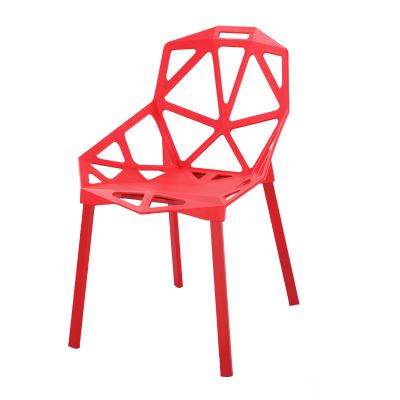 China colorful metal legs plastic dining chair for sale