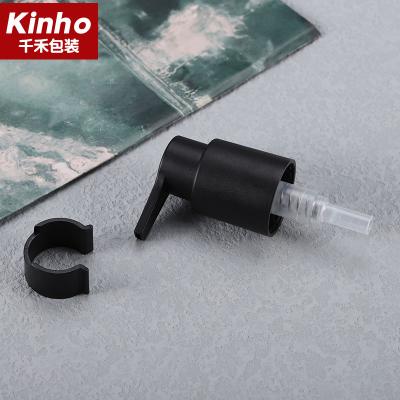 China 0,65 CC Behandelpomp Bovenveer Buiten 24/410 Lange mondstukpomp met clip Links Rechts Slot Te koop