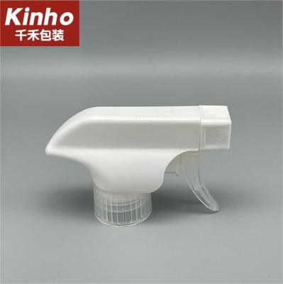 Cina Mini pompa a mano per ugello a grilletto in PP bianco nero 24 410 Mini spruzzatore a grilletto per bottiglia d'acqua in vendita