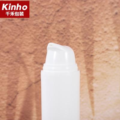 Cina Flacone airless cosmetico cilindrico 15-50ml PP Snap On Skincare Cream Serum in vendita