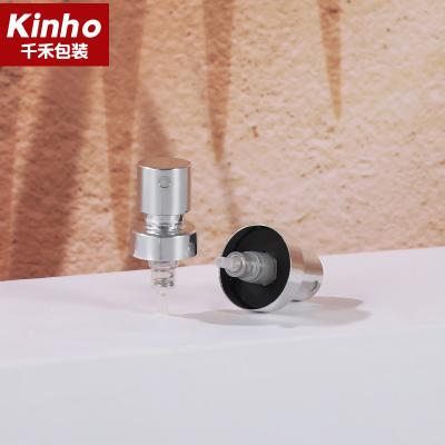 Cina 13 / 15 / 18 / 20mm Small Aluminum Perfume Spray Pump Hand Liquid Fine Mist Sprayer in vendita