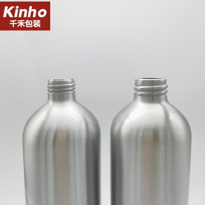 Cina 500ml Aluminum Bottle With Trigger Mist Sprayer Lotion Pump 24/410 28/410 in vendita