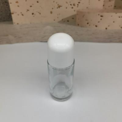 Cina Thickened Transparent Glass Essential Oil Roller Bottles 50ml Deodorant Roll On Bottle in vendita
