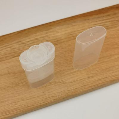 Cina Oval Twist Up Cardboard Plastic Deodorant Bottle Containers Stick 15ml 15g For Lip Balm Body in vendita