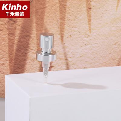 Cina 15/18/20MM Pompa d'acqua di nebbia fine Spruzzatore di profumi in alluminio Pompa di crimping 0,13ML Per bottiglia di vetro in vendita