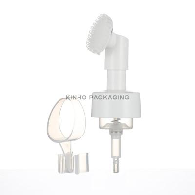 Cina 40 mm 43 mm pompa di schiuma per la bottiglia di aspirapolvere con spazzola di silicio morbido e clip 0,8 ml/t in vendita