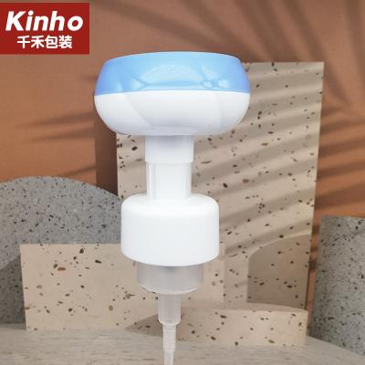 Cina Pompa a schiuma a mano a pressione a molla spazzatura esterna per bambini sanitari in vendita