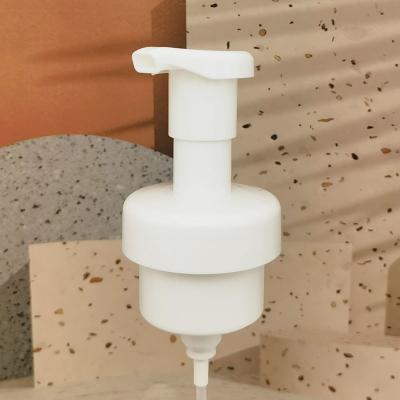 Cina Testa di pompa di schiuma in plastica da 58 mm 3CC Liquido a grande dosaggio con clip per pulire in vendita