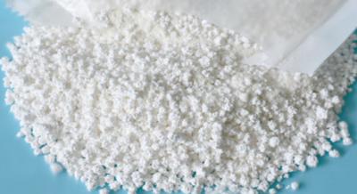Cina Temperatura ambiente MgCl2 Bag Desiccant Polvere bianca per il controllo dell'umidità Desiccant per auto Faretti cassetti in vendita