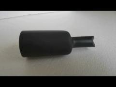 Tubini per la riduzione del calore con poliolefine semi-rigidi, resistenti alla fiamma, ad alta viscosità, rivestiti di adesivo