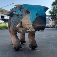 China Dynamic Interactive Robotic Dinosaur with Customizable Appearance and Realistic Bionic Walking for Theme Parks for sale