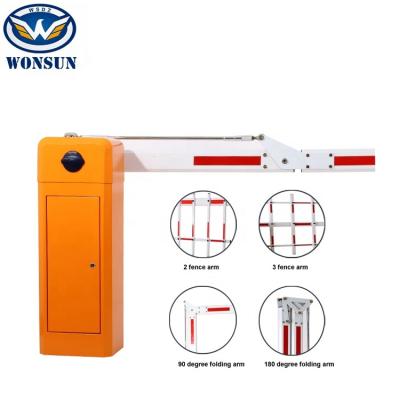 China Puerta de barrera para vehículos de láminas laminadas en frío de 2 mm con voltaje DC24V y temperatura de funcionamiento -30C-65C en venta