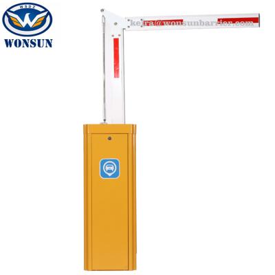 China White Heavy Duty Barrier -35°C 65°C for Industrial Applications Support OEM Service and Arm Length from 3 To 6 Meters for sale