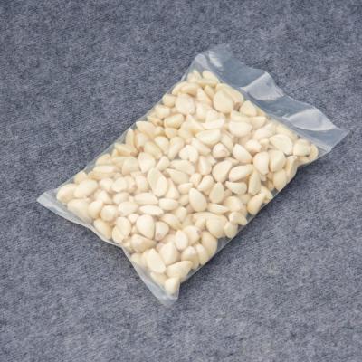 China Fresh peeled garlic produced in China for sale