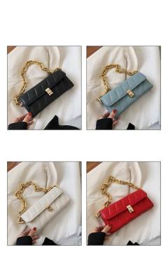 China Ladies small bag 2022 new trendy fashion chain shoulder bag all-match ins French armpit baguette for sale