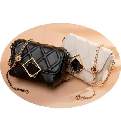 China Women's Bag New Fashion All-Match Diamond Gold Ball Chain Texture Single Shoulder Messenger Bag for sale