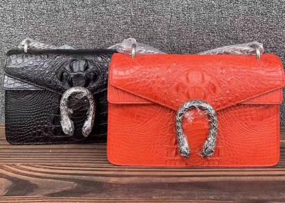 China Crocodile Leather Women's Bag 2022 New Leather Bag Women's Chain Large-Capacity One-Shoulder Messenger Bag for sale