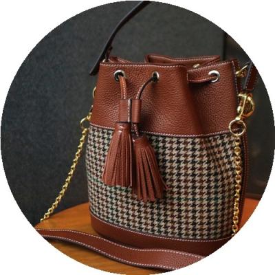 China Original Design Ladies Bucket Bag Hand-Held Messenger Bag Imported Togo Cowhide Wool Houndstooth Tweed for sale