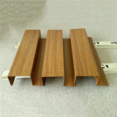 Cina Pannelli per soffitto in alluminio perforato a strisce G in metallo di alluminio in vendita