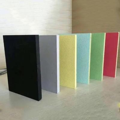 China O anti teto da fibra de vidro da corrosão telha a borda chanfrada branca de 600x600mm à venda