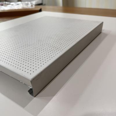 Китай потолок металла 1.0mm алюминиевый гофрировал крюк на панели со стандартным прокалыванием продается
