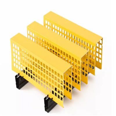 중국 50x200mm 알루미늄 금속 천장 U자 형상 구멍난 배플 천장 판매용