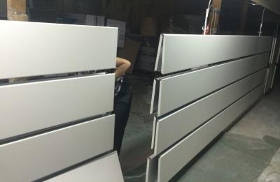 중국 메트로 스테이션을 위한 주문형 색 Ｇ 스트립 알루미늄 금속판 천장 판매용