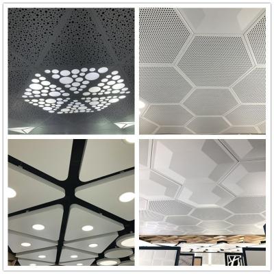 Cina Alluminio esagonale Clip-nel soffitto per la decorazione della parete di Convention Center in vendita