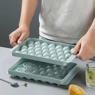 China PP 33 Cavity Circle Round Ball Ice Cube Tray Sphere Plastic Ice Ball Maker Mold with Lid for sale