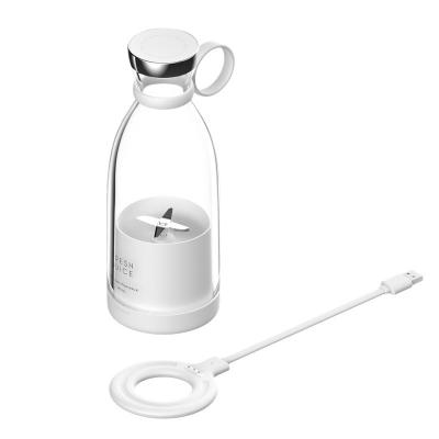 China Draagbare oplaadbare USB blender sapper 350ml 4 bladden Roze Mini Electric voor reizen Te koop