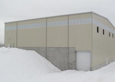 China Commercial Prefab Steel Structure Building With Different Height Column for sale