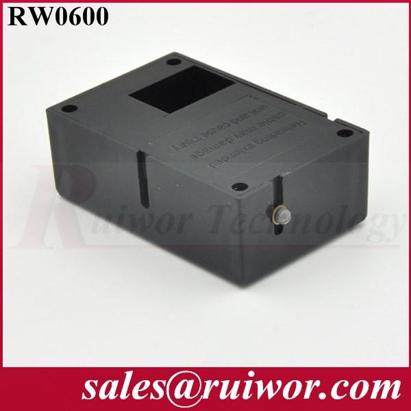 RW0600 Sidearm Retarcting Tether