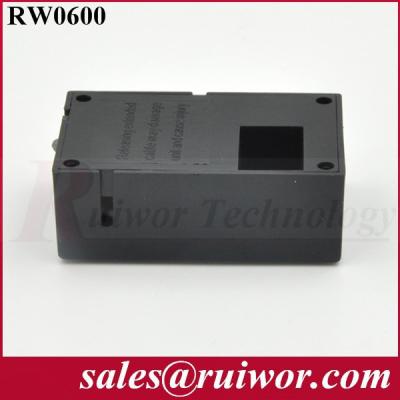 China RW0600 Sidearm Retarcting Tether with ratchet stop function for sale