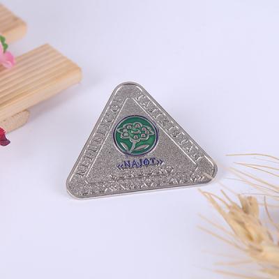 China Training Officer Uniform Plate Shinny Silver Triangle Metal Pin Badge for sale