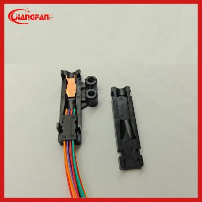 China O divisor do cabo da fibra do núcleo 0,9 da fita 12 3 partes ajustou o quadrado pequeno à venda