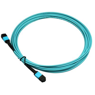 Cina MPO al PVC a fibra ottica di verde del saltatore OM3 del cavo a fibre ottiche del centro di MPO 8 in vendita