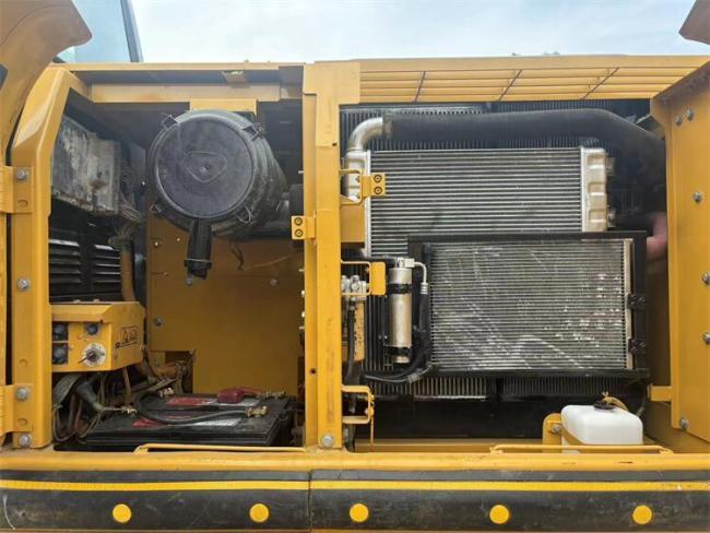 Good Condition Japan Original 20 Ton Used Caterpillar Cat 320D Hydraulic Crawler Excavator