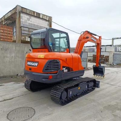 Cina Escavatore Doosan DX55 2019 con capacità di secchio di 0,18 m3 e costo accessibile dalla Corea in vendita