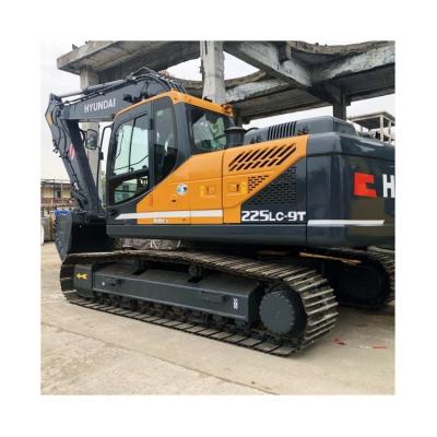 Cina Excavator Hyundai 225LC-9T usato a Shanghai Trasporto Larghezza 2,99 m Minore orario di lavoro in vendita