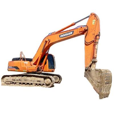 China 30 ton Doosan DH300 gebruikte graafmachine en actief in Shanghai met 2900 werkuren Te koop