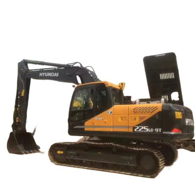 Cina HYUNDAI 225LC-9T di produzione coreana, escavatore di seconda mano da 22 tonnellate con capacità di 1.0 m3 in vendita