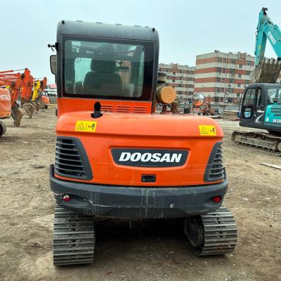 Cina Coreia Originale Doosan DX60 Mini 6 Tonnes Used Excavator con 0,21 m3 di capacità di secchio 2019 in vendita