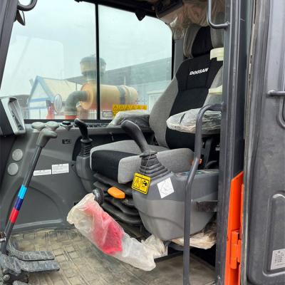 Cina Coreia Originale Doosan DX60 Mini 6 Tonnes Used Excavator con 0,21 m3 di capacità di secchio 2019 in vendita
